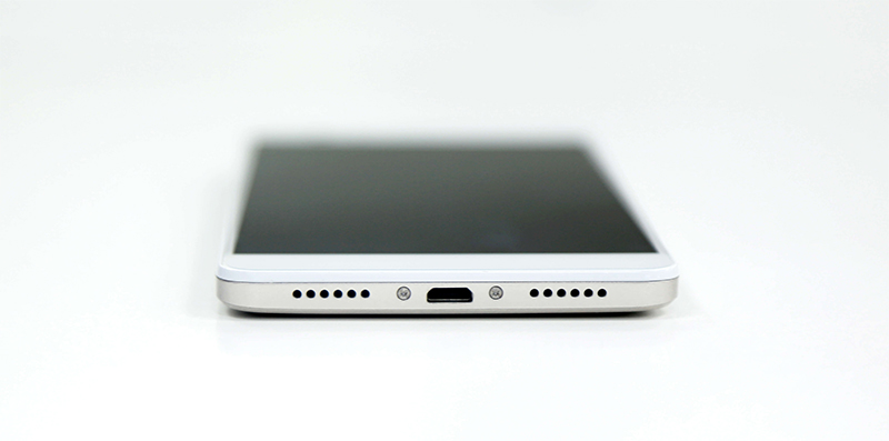 standard-usb-phone – NEIC